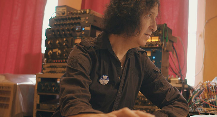 Producer Gordon Raphael Goes Solo