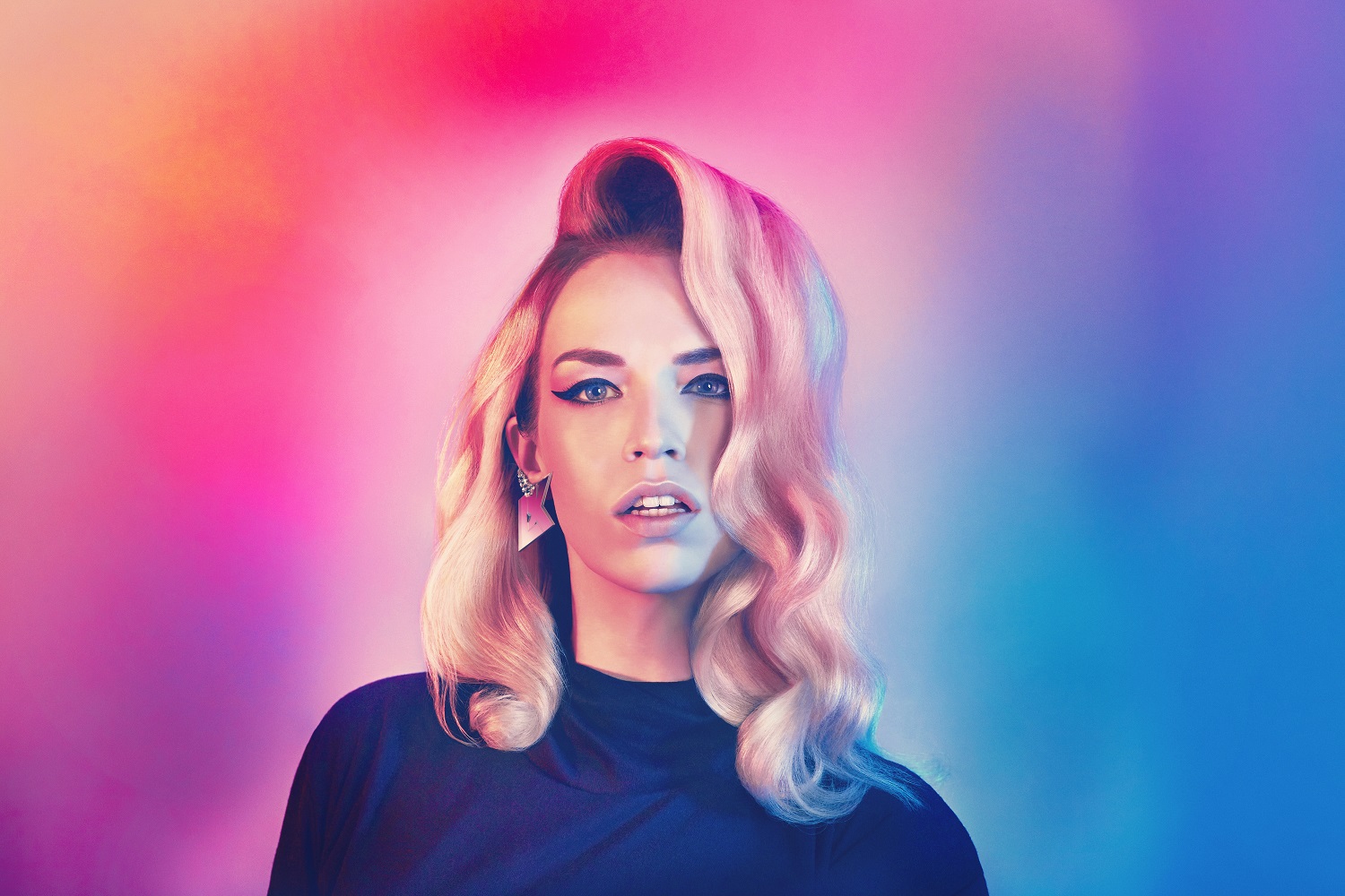 Rising Star Elle Exxe Is Named As Pro7ect 2019’s Resident Artist ...