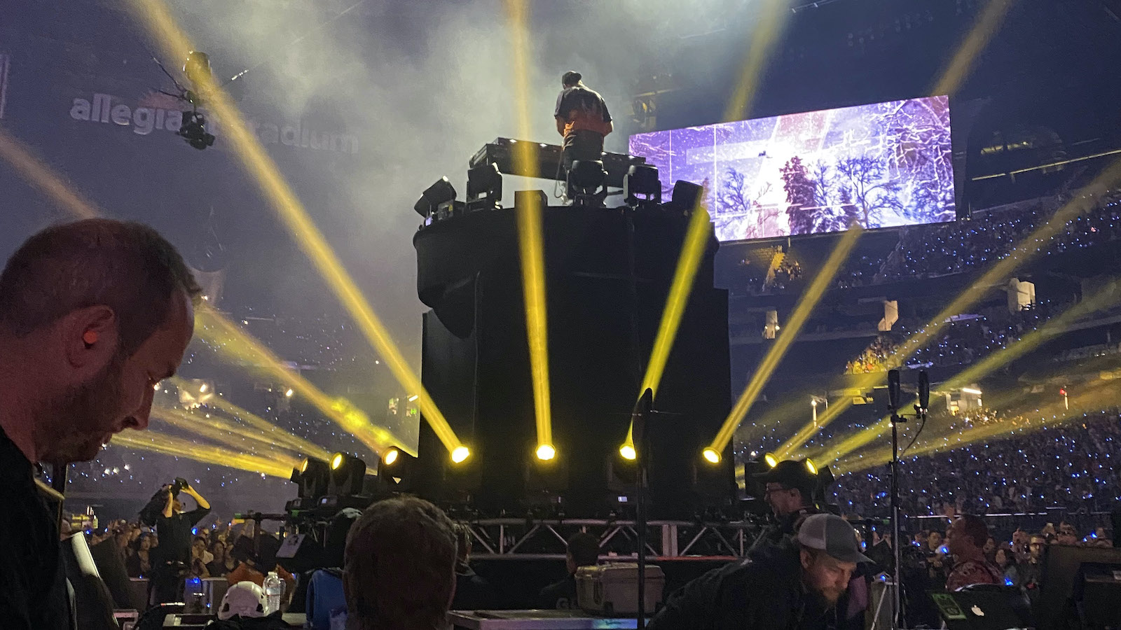 Stadium Shows Return With Illenium - Mixonline