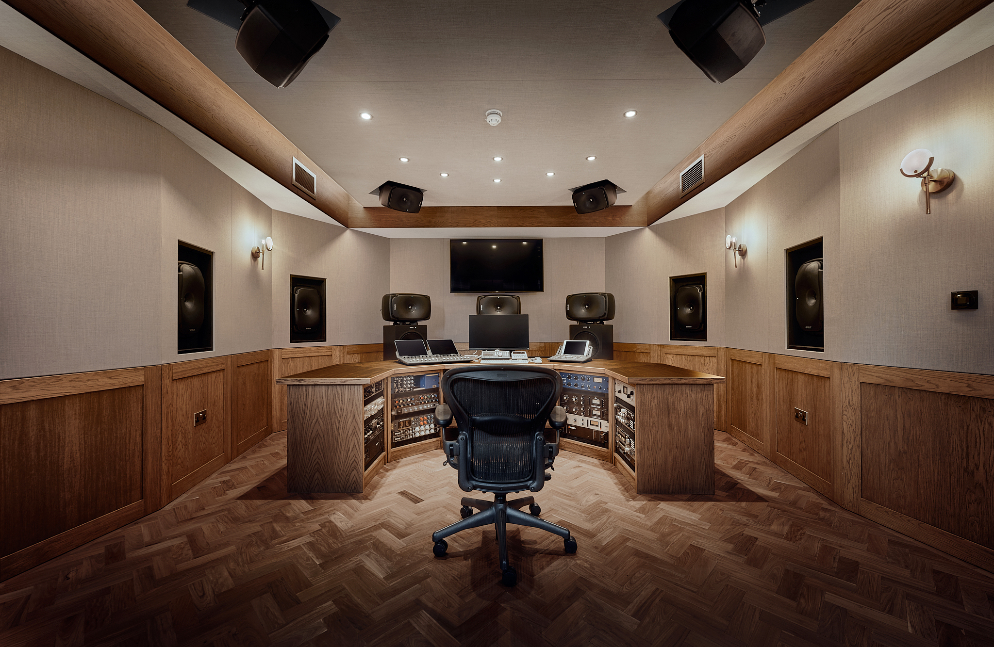 RAK Studios in London chooses Genelec for world-class immersive room ...