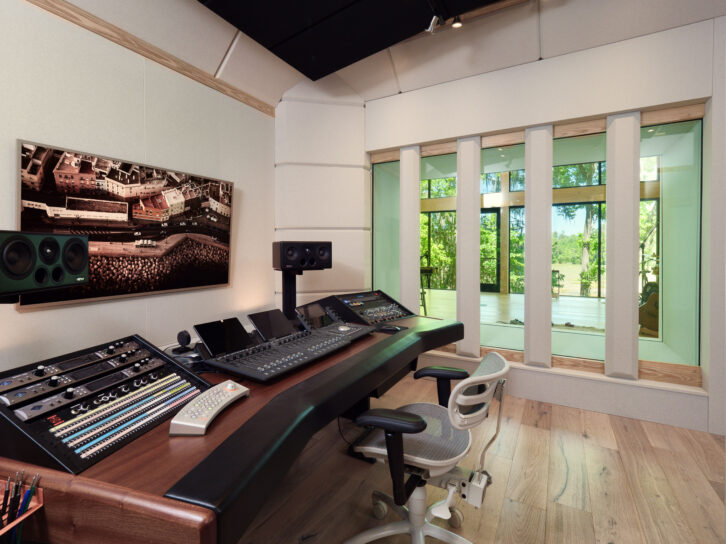 Jam Band Studio rocks Gainesville, Florida, with its new Carl Tatz ...