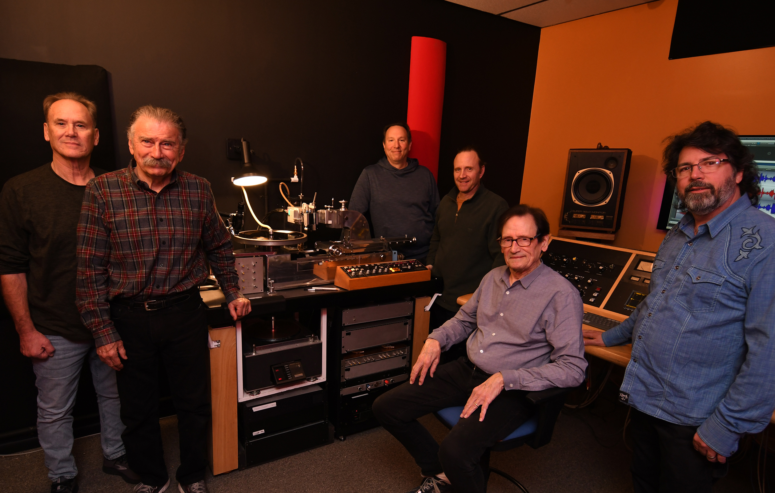 Bernie Grundman Opens New Vinyl Mastering Suite: CUT-2 - Mixonline Bernie Grundman Opens New Vinyl Mastering Suite: CUT-2 - Mixonline